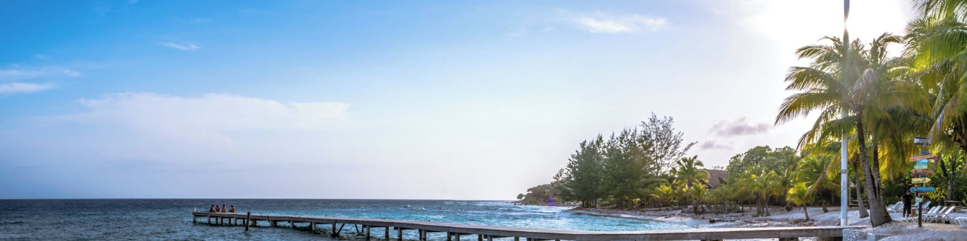 The dock at Neptunes beach takes you right into the coral. An amazing place to either snorkel, free dive or dive.