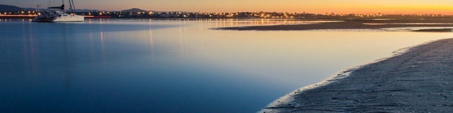 Got up early to witness one of the most beautiful sunrises ever with a lot of details