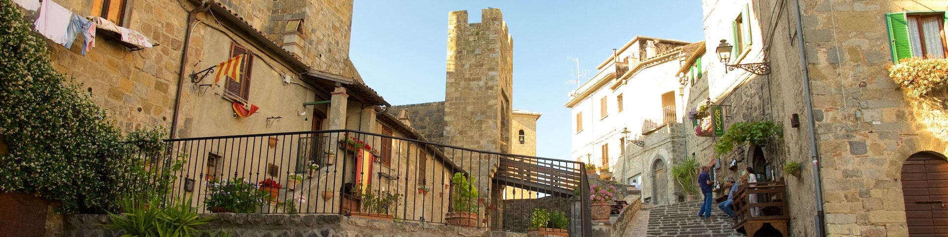 Bolsena mostrando arquitetura de patrimônio