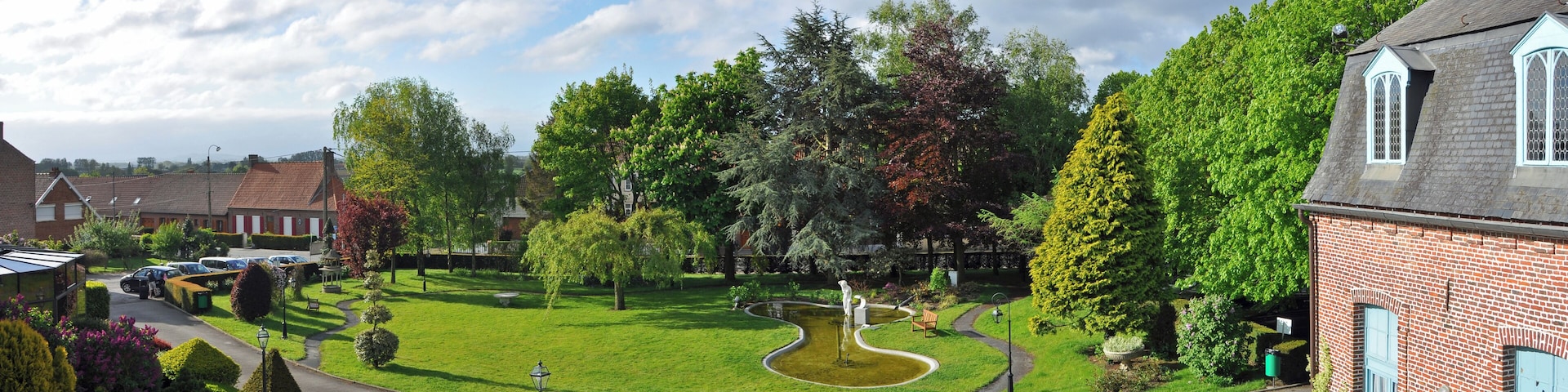 NOTE: This image is a panorama consisting of multiple frames that were merged or stitched in software. As a result, this image necessarily underwent some form of digital manipulation. These manipulations may include blending, blurring, cloning, and color and perspective adjustments. As a result of these adjustments, the image content may be slightly different than reality at the points where multiple images were combined. This manipulation is often required due to lens, perspective, and parallax distortions.