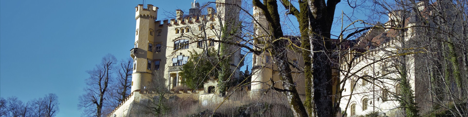 Hohenschwangau Castle from the horse carriage stop.