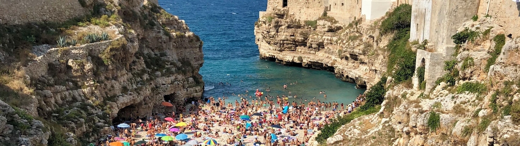 The site of the Red Bull cliff dive competition, Italy 🇮🇹