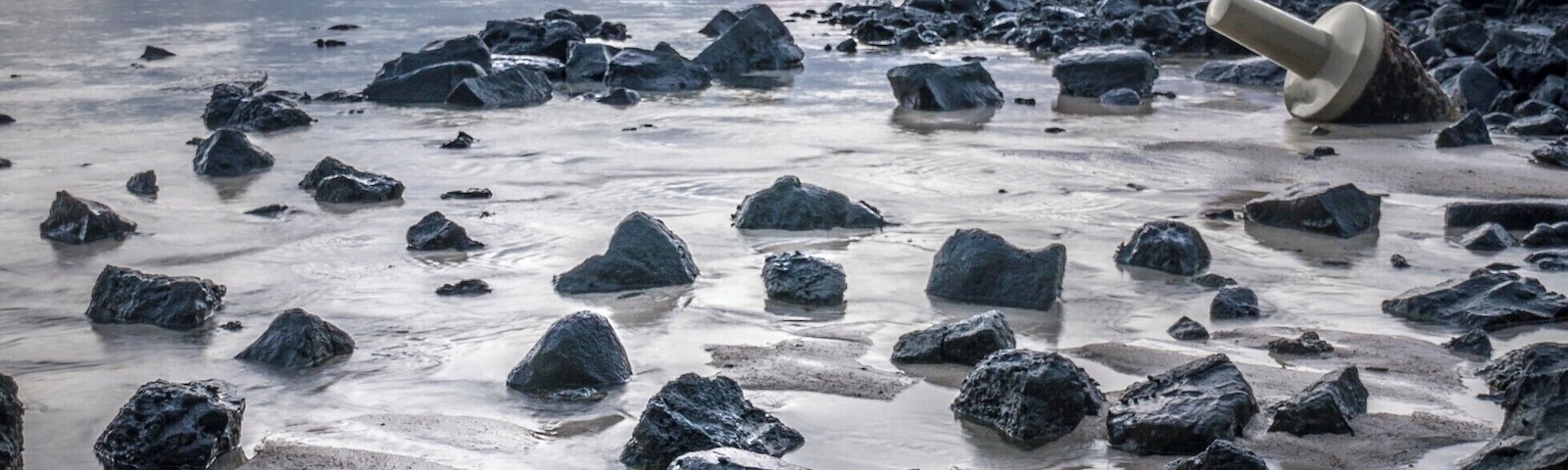 I love this stones.
#bluebay #sunset #stones #mauritius #bvsquad