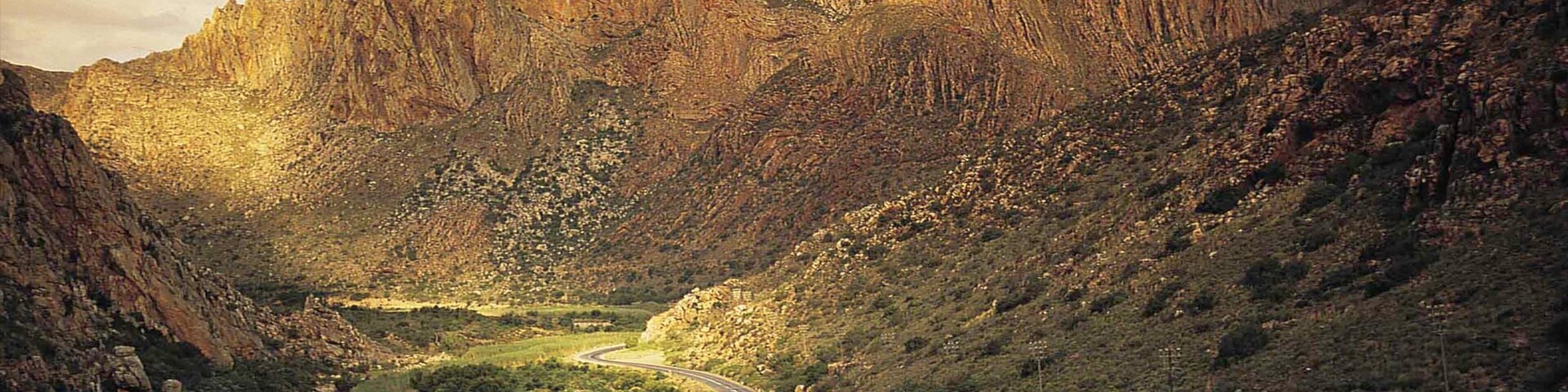 Montagu featuring mountains and landscape views