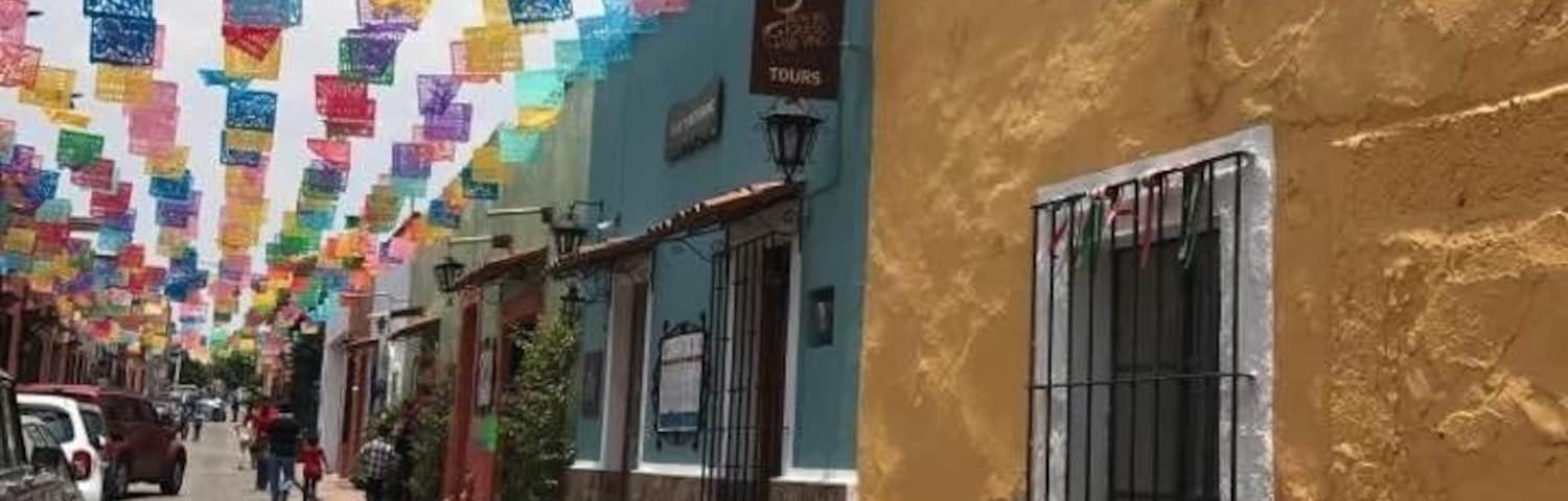 Tequisquiapan is a town in central Mexico. It’s known for its mineral spas and the well-preserved Spanish colonial buildings lining its cobbled streets. In the center, the pink neoclassical Santa María de la Asunción church overlooks arcaded Plaza Miguel Hidalgo.