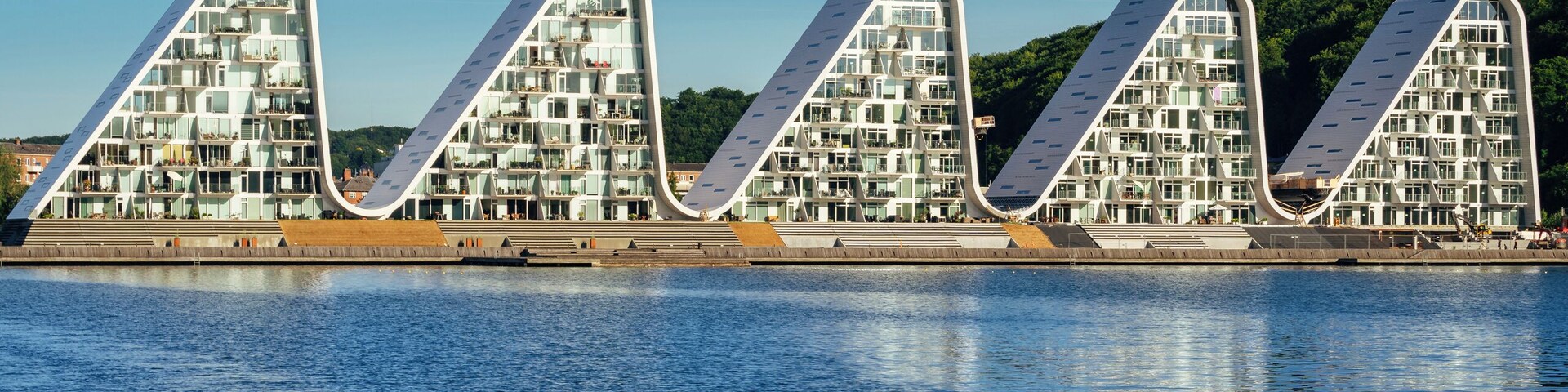 One of the most amazing apartment buildings in the world. Who wouldn't want to live here?!?