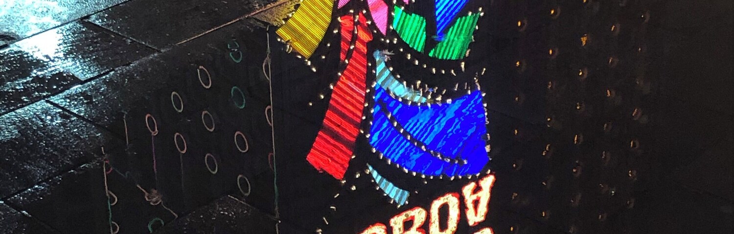 #lifeatexpedia     Welcome to the world’s casino capital, Macao! Either you get there by plane, ferry or by the brand new bridge from Hong Kong, Macao is a fascinating place where China and 500 years of Portuguese rule get together in an exciting, hectic and surprising small territory!