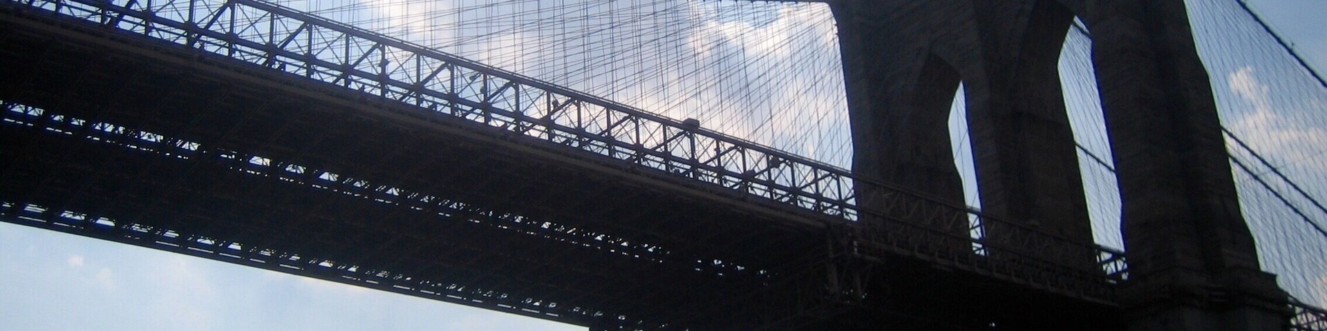 Sailing under Brooklyn Bridge in New York. Absolutely awesome city, I've never been anywhere else with so much going on