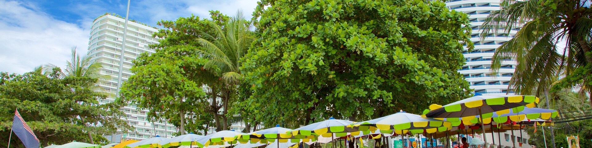 Jomtien Beach featuring general coastal views