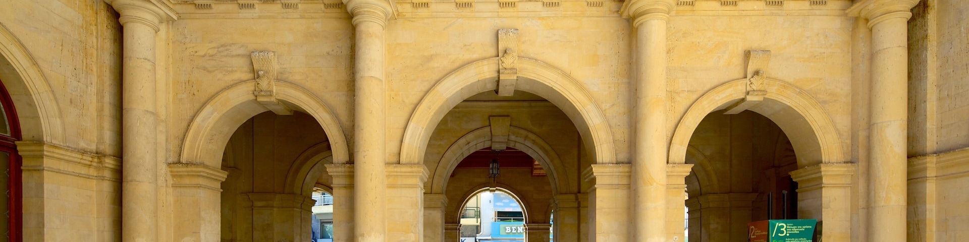 Loggia de Iráclio caracterizando vistas internas e arquitetura de patrimônio