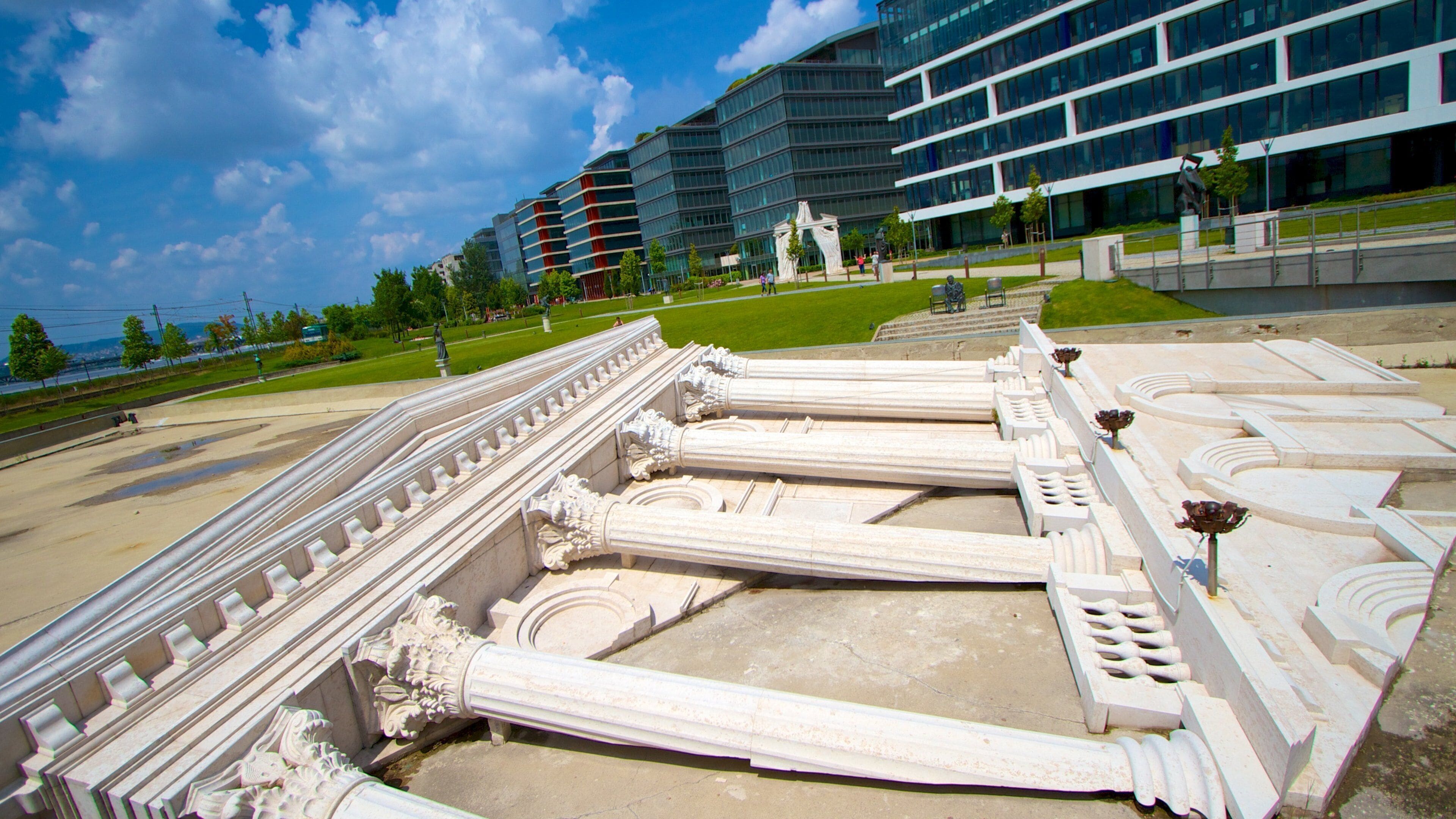 Teatro Nacional que inclui cenas de teatro