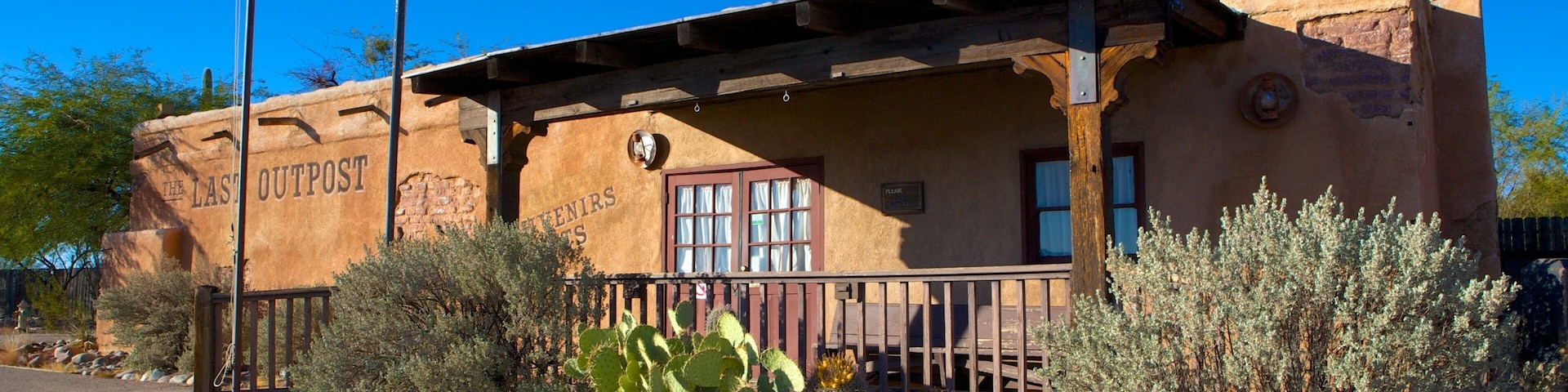 Old Tucson Studios mostrando elementos de patrimônio