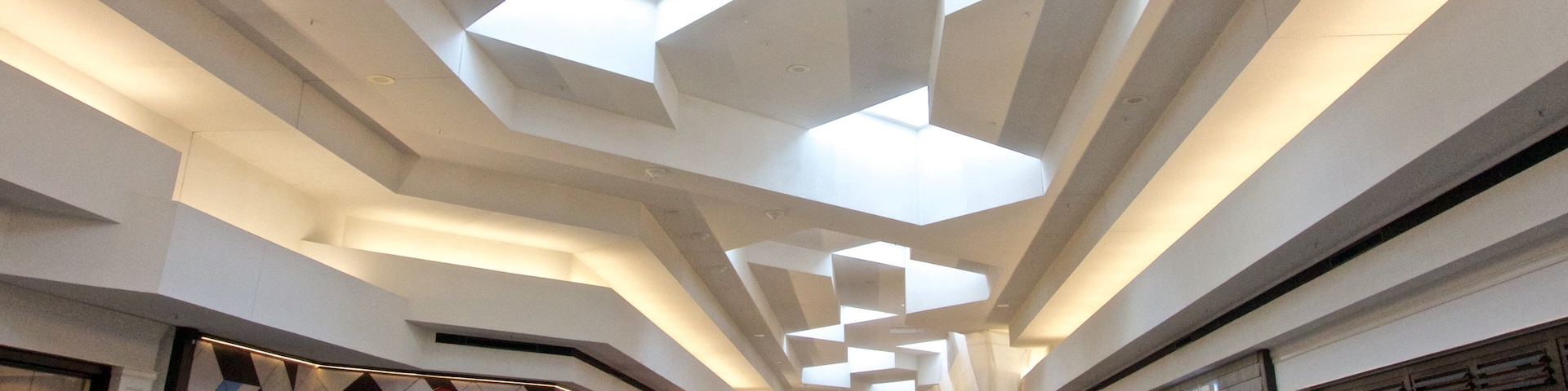 Woodfield Mall which includes shopping and interior views