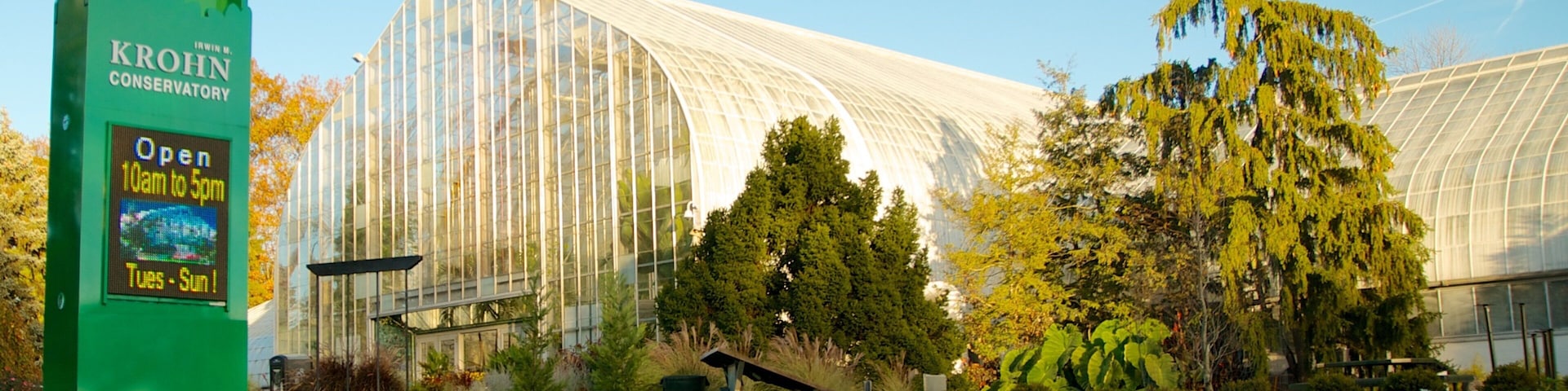 Krohn Conservatory showing fall colors