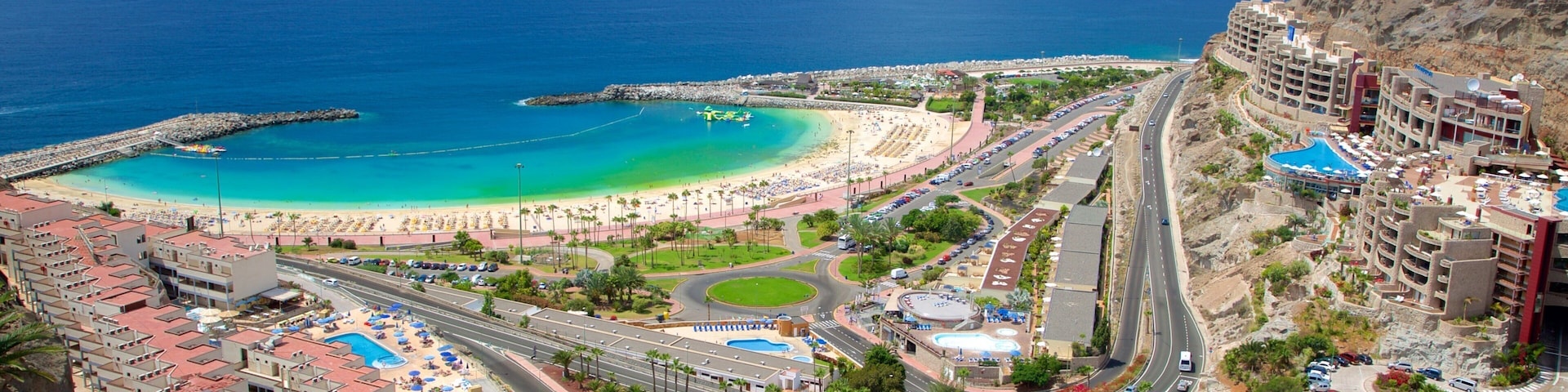 Amadores Beach featuring general coastal views, a sandy beach and a city