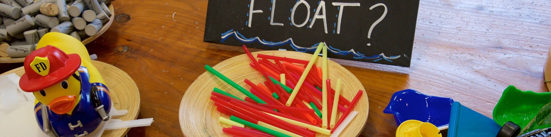 Children\'s Discovery Museum caracterizando vistas internas