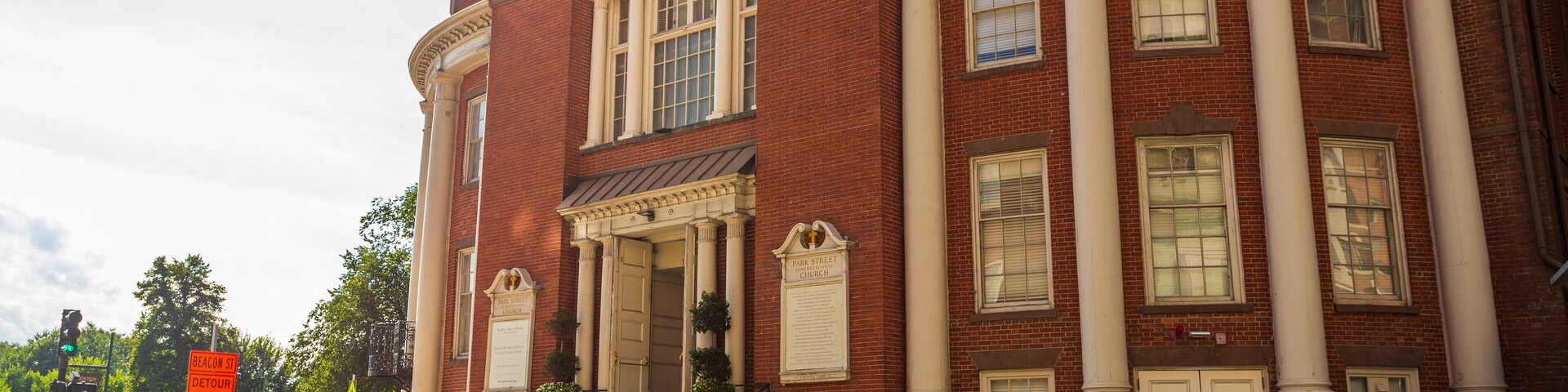 Park Street Church showing street scenes, cycling and heritage elements