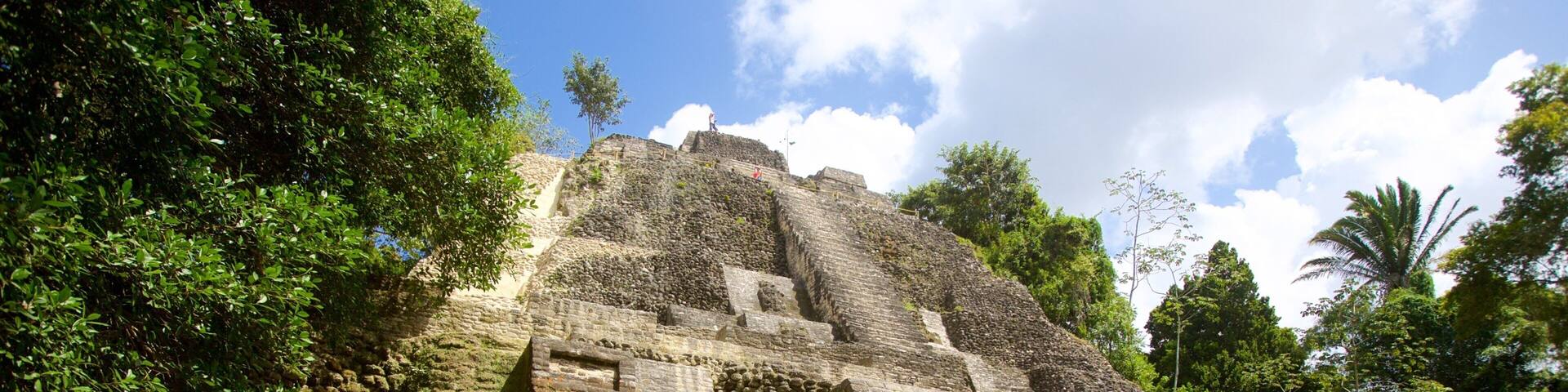 Lamanai mostrando cultura nativa e elementos de patrimĂŽnio