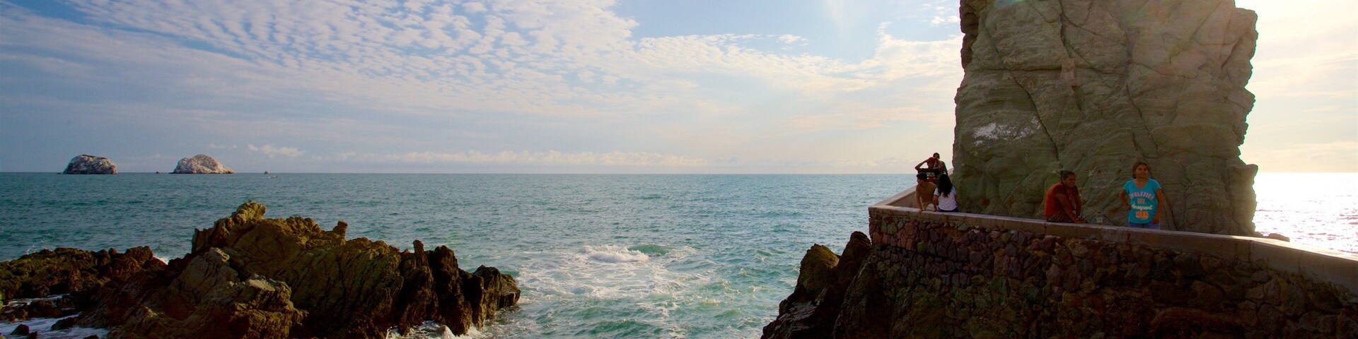 Divers Point featuring views, rugged coastline and general coastal views