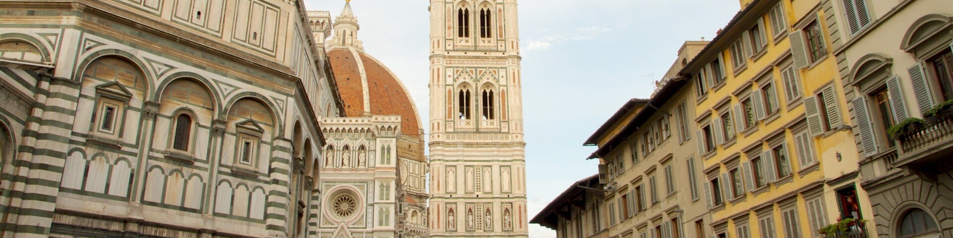 Piazza del Duomo which includes a square or plaza and heritage architecture