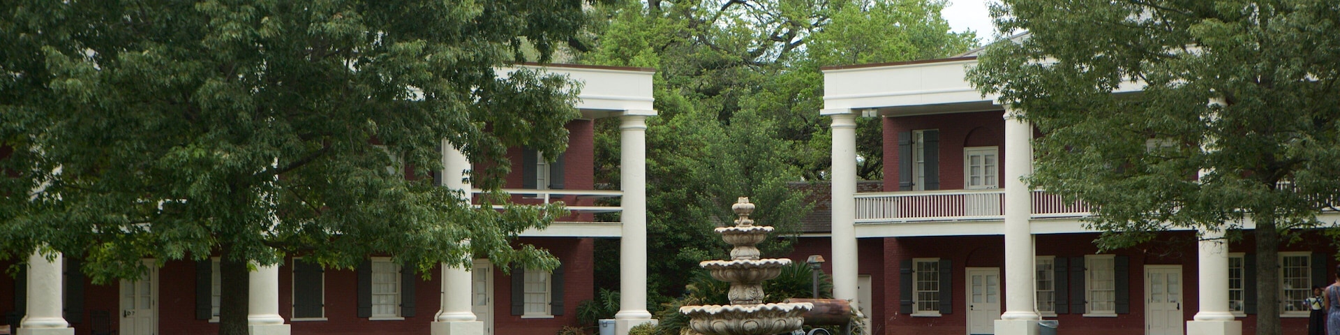 Pentagon Barracks which includes a fountain