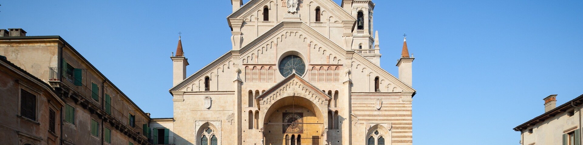Verona Cathedral featuring heritage architecture and a church or cathedral