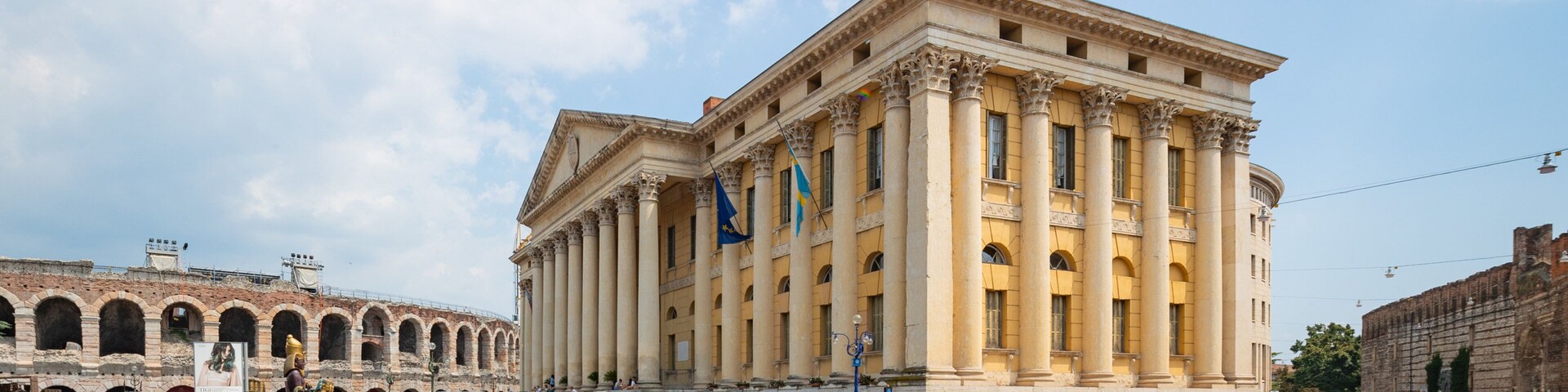 Verona City Hall featuring heritage architecture
