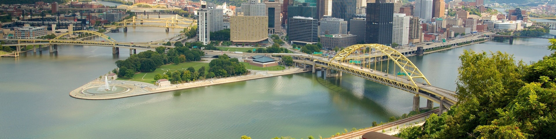 Duquesne Incline mostrando um rio ou córrego e uma cidade