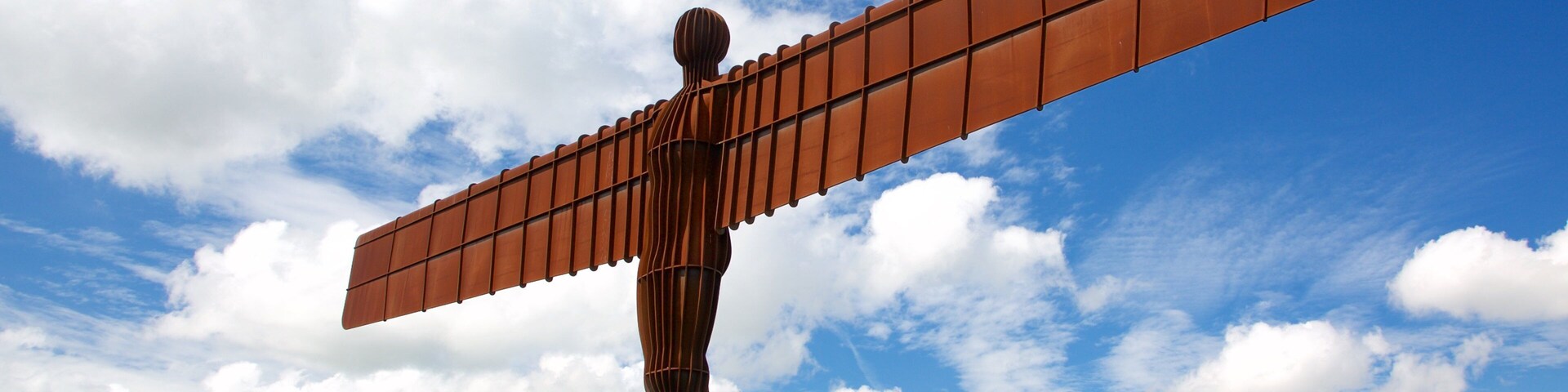 Angel of the North which includes a garden and a monument