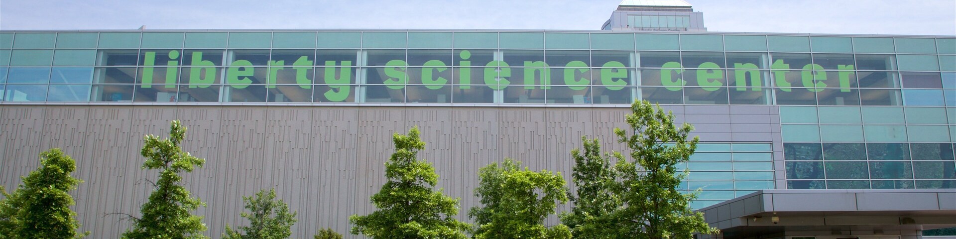 Liberty Science Center which includes signage