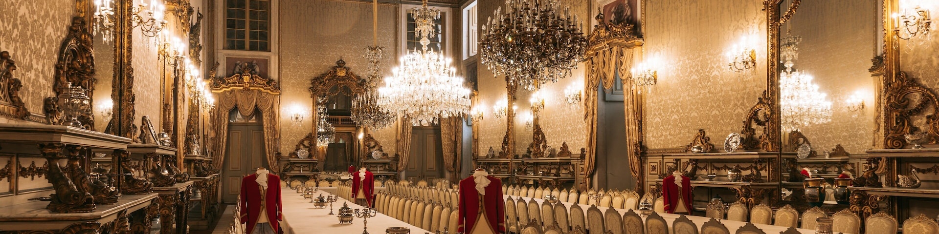 Ajuda National Palace which includes a castle and interior views