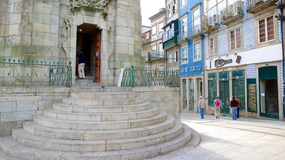 Porto featuring street scenes