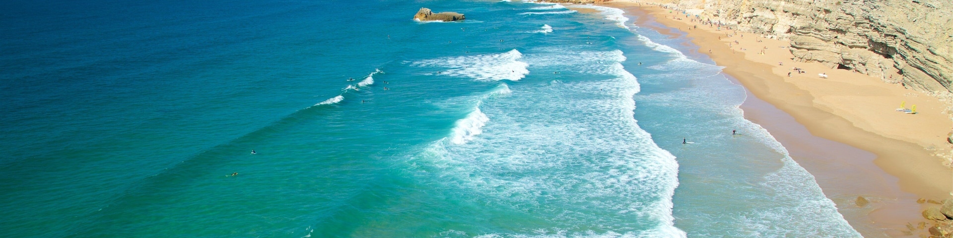 Tonel Beach showing landscape views, rugged coastline and general coastal views