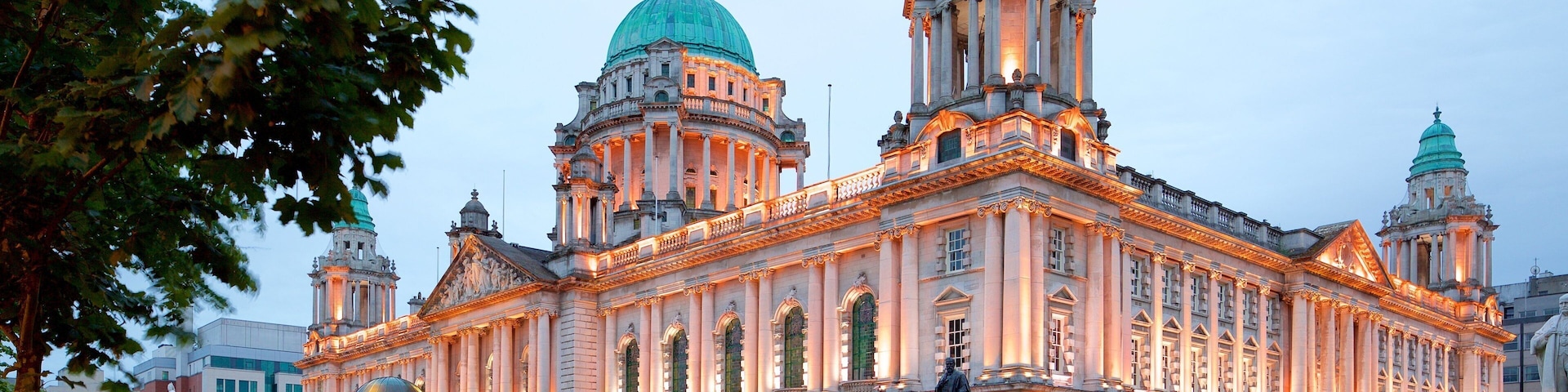 Belfast City Hall showing heritage elements, a castle and heritage architecture