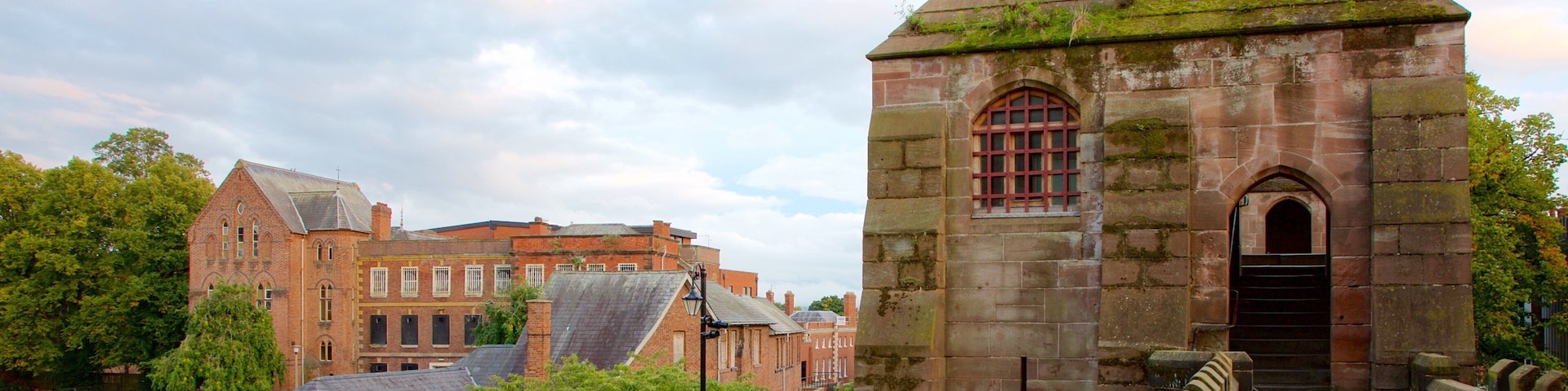 Chester City Walls which includes heritage elements and chateau or palace