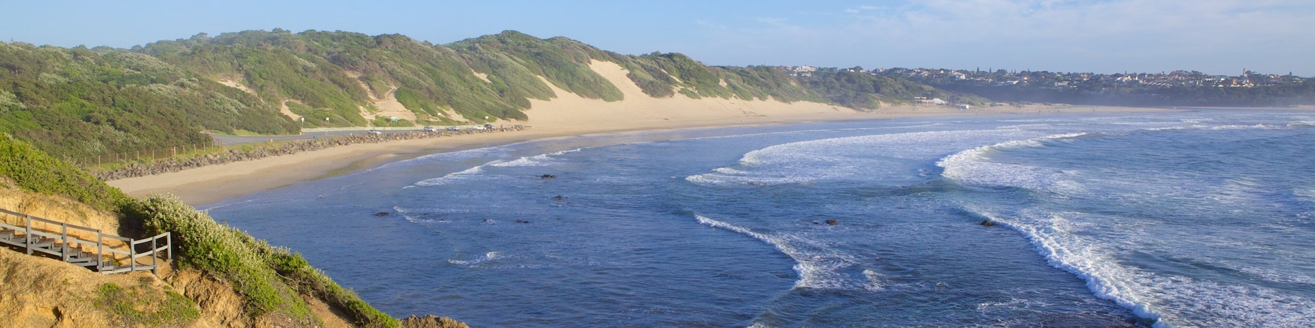 Nahoon Beach mostrando paisagens litorâneas