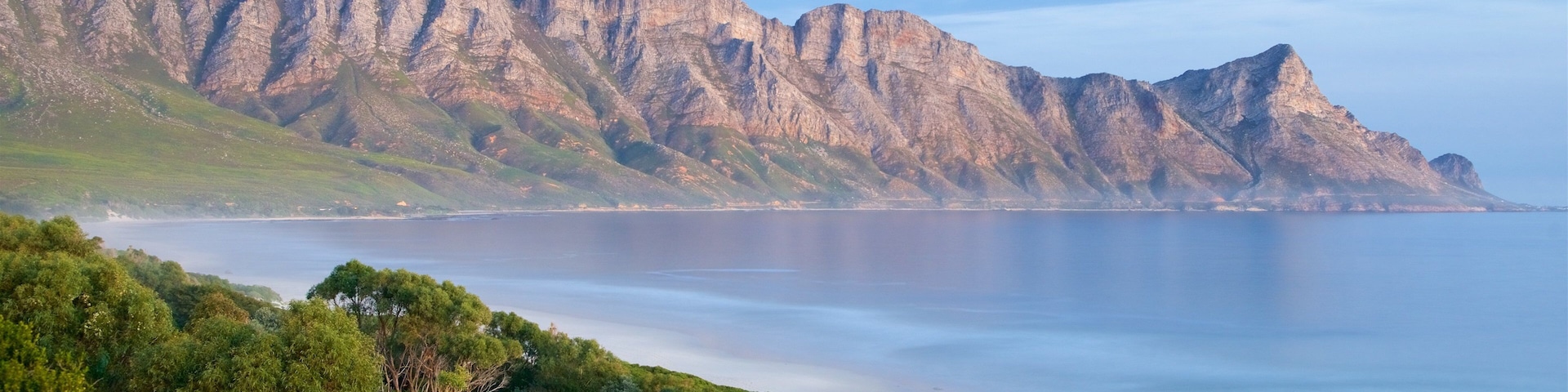 Kogel Bay Beach which includes rugged coastline