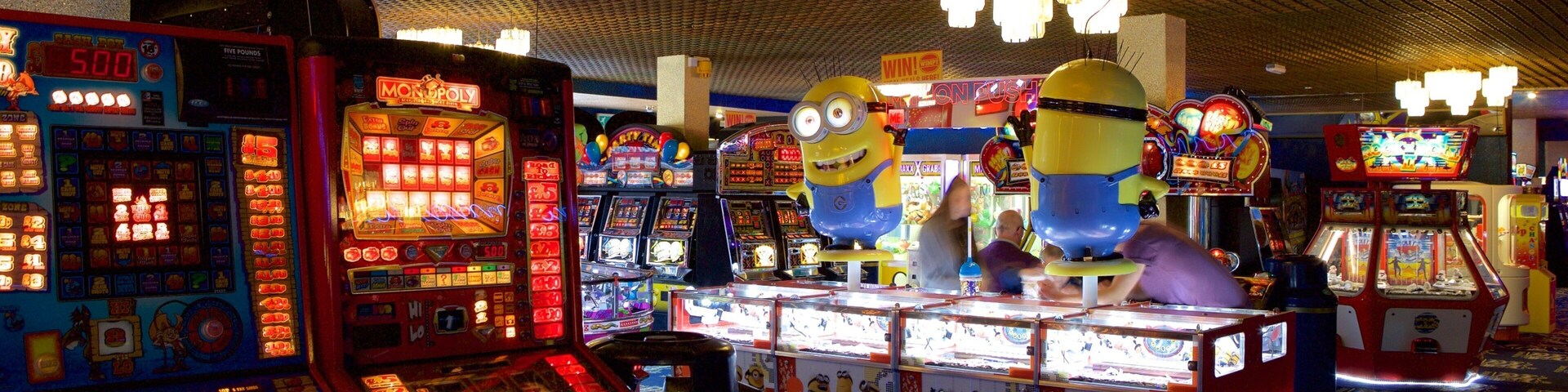 Clarence Pier featuring a casino and interior views