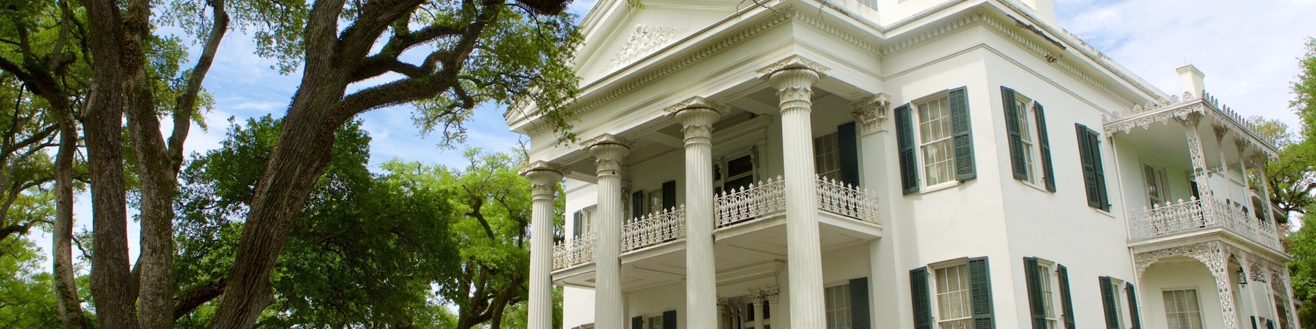 Stanton Hall caracterizando elementos de patrimônio, arquitetura de patrimônio e um edifício administrativo