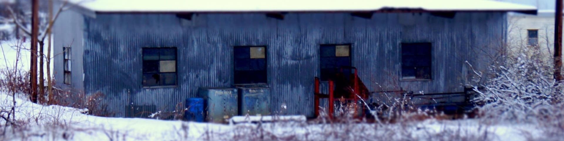 An abandoned building near my place. #snow
