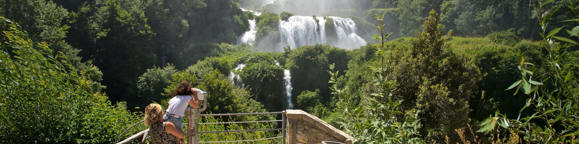 Cascata delle Marmore featuring views, landscape views and a cascade