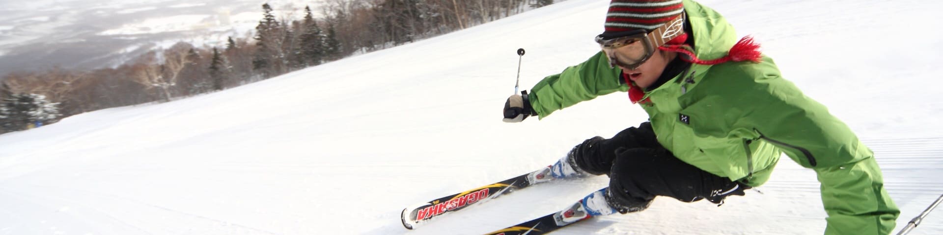 Appi Kogen Ski Resort showing snow and snow skiing as well as an individual male
