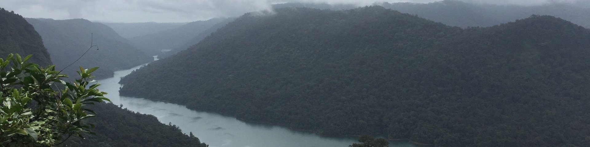 On my way to Jog Falls, I had to stop for this beauty #mesmerizing #hiking #wanderer