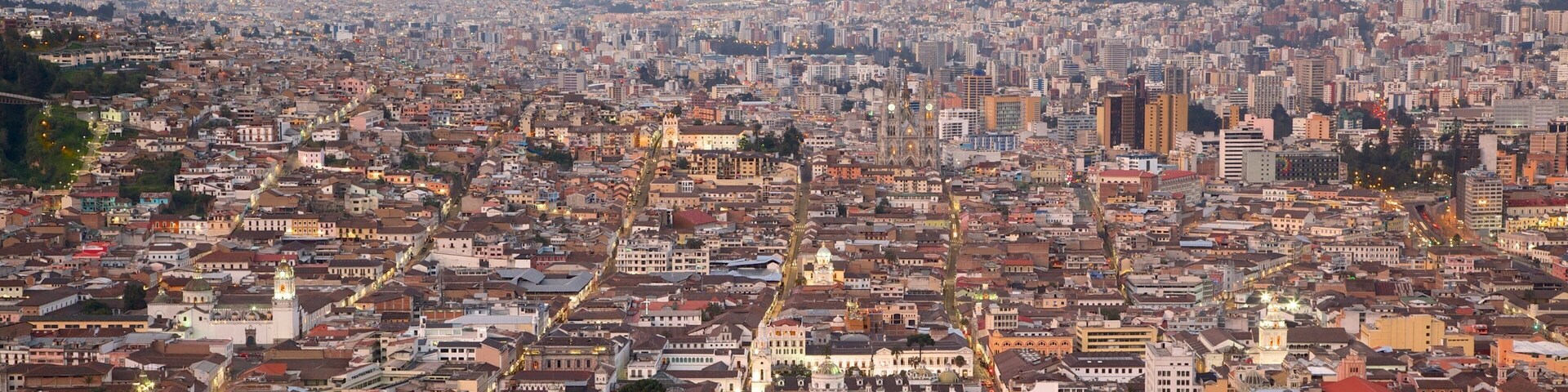 El Panecillo which includes a city