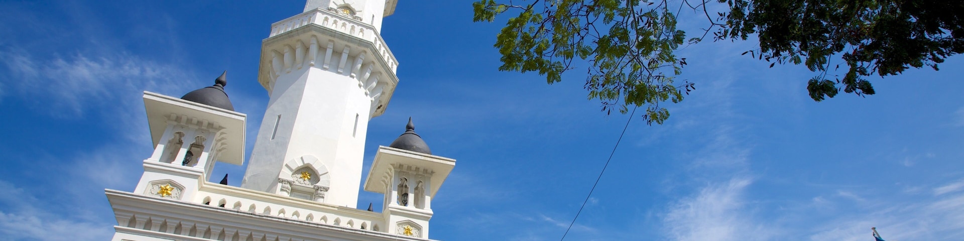 Mesquita de Kapitan Keling caracterizando uma mesquita, arquitetura de patrimônio e aspectos religiosos