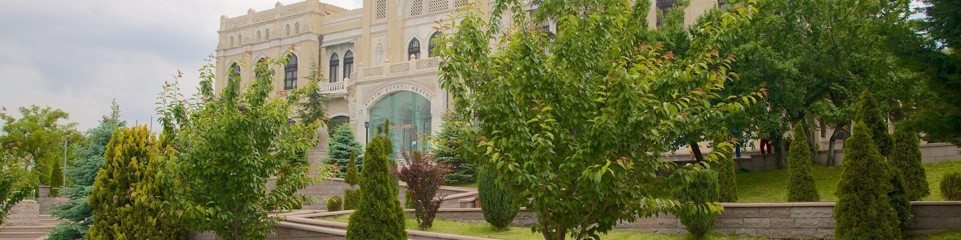 State Art and Sculpture Museum caracterizando arquitetura de patrimônio