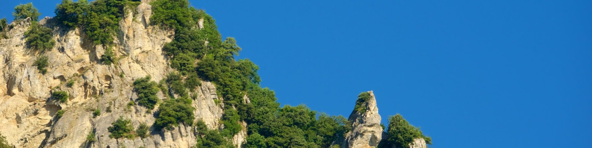 Monte Titano mostrando montanhas e paisagens