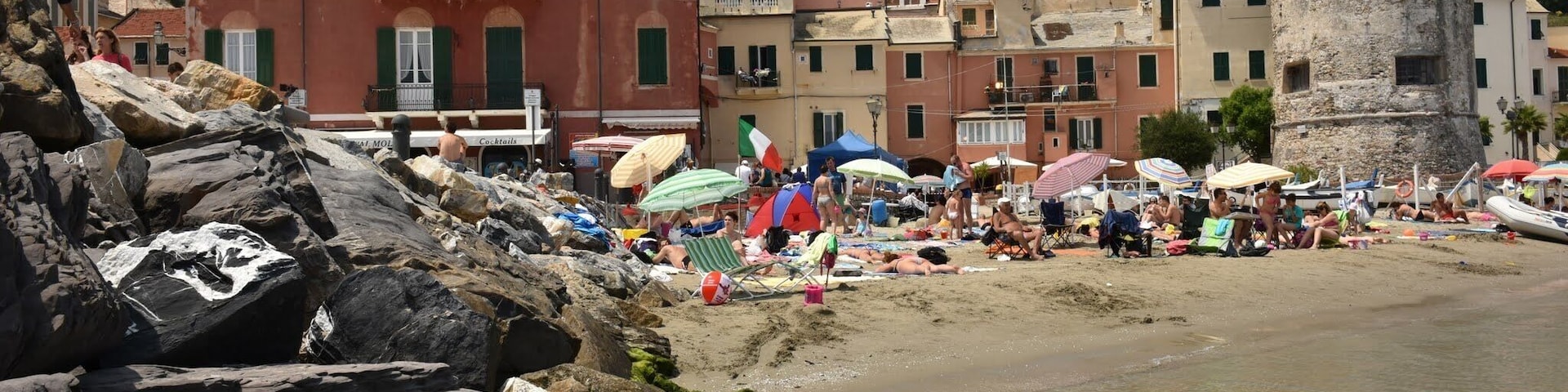 The beach resort of Laigueglia is one of the quieter, more traditional resorts along the coast of western Liguria in north-west Italy.