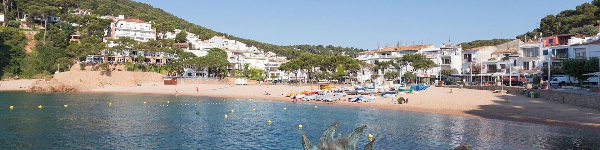 July 2013
A beautiful bay nestled away on the east coast of Spain, it has great weather, scenery and walks.