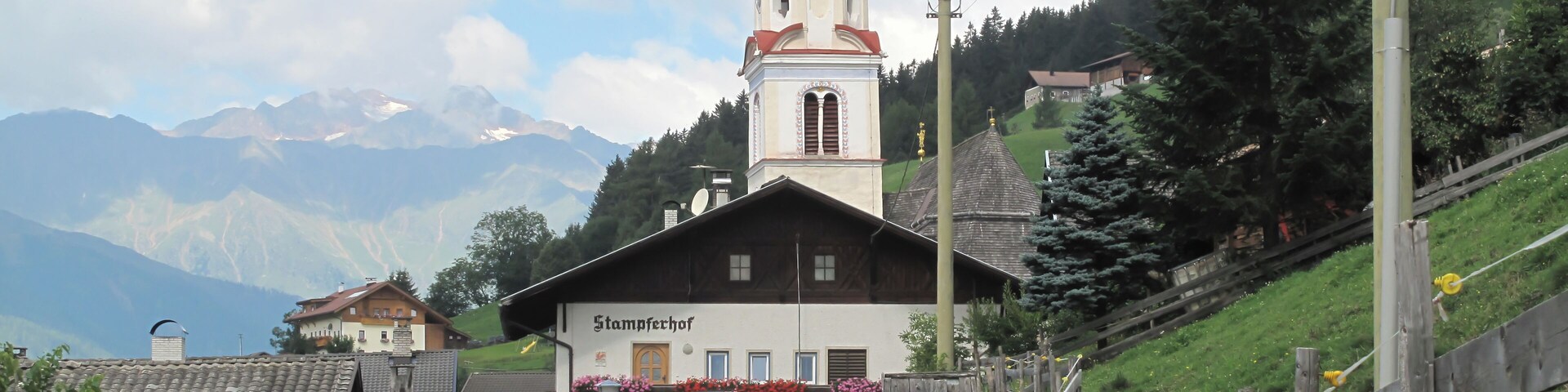 Untertelfes, church: Pfarrkirche Sankt Nikolaus